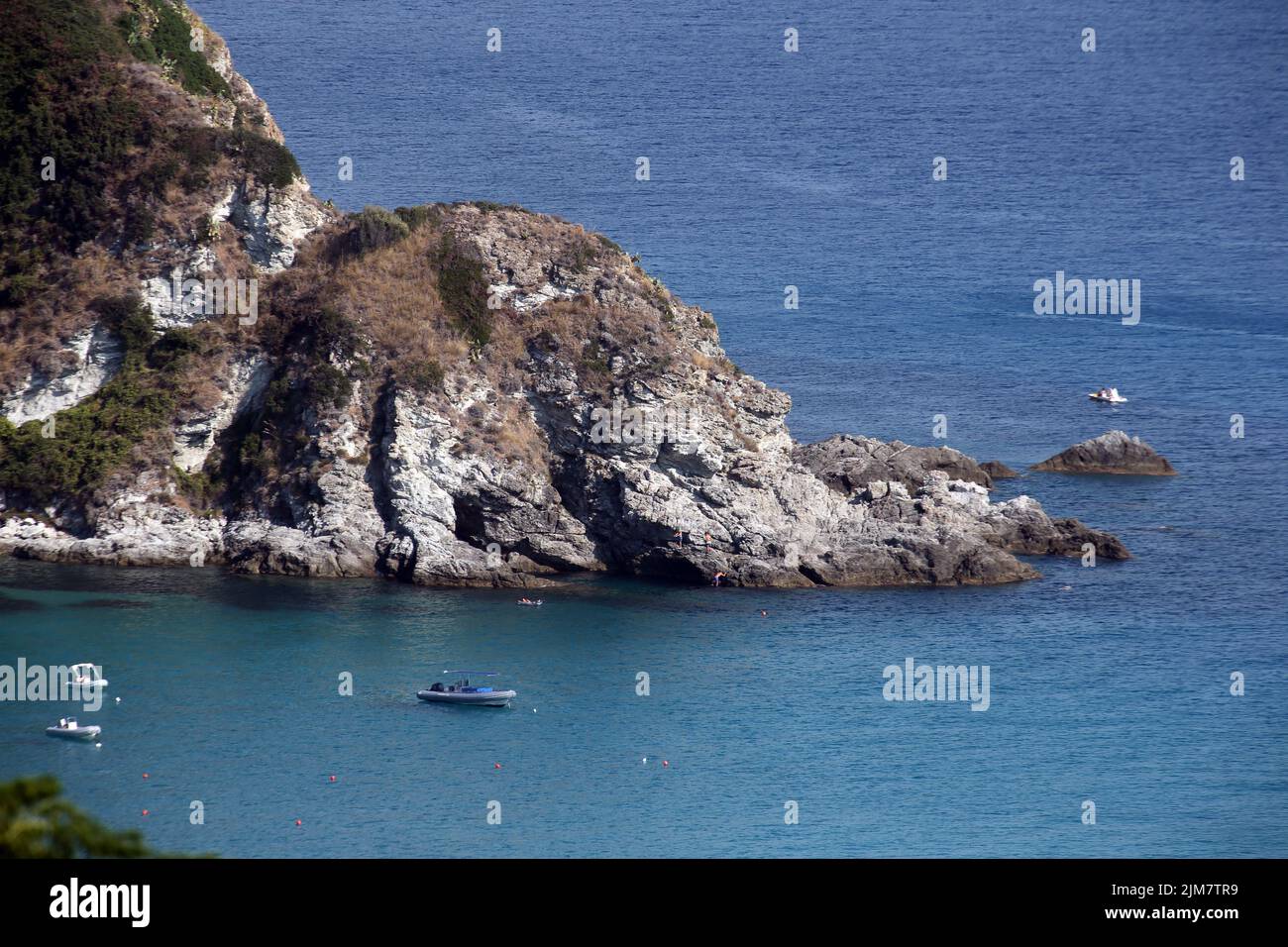 Capo vaticano spiaggia calabria hi-res stock photography and images - Alamy