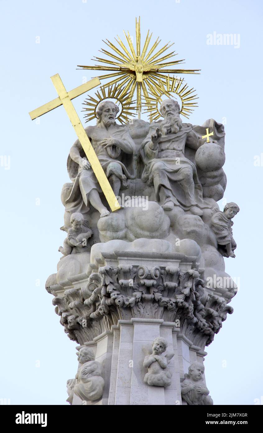 Iconic holy trinity sculpture hi-res stock photography and images - Alamy