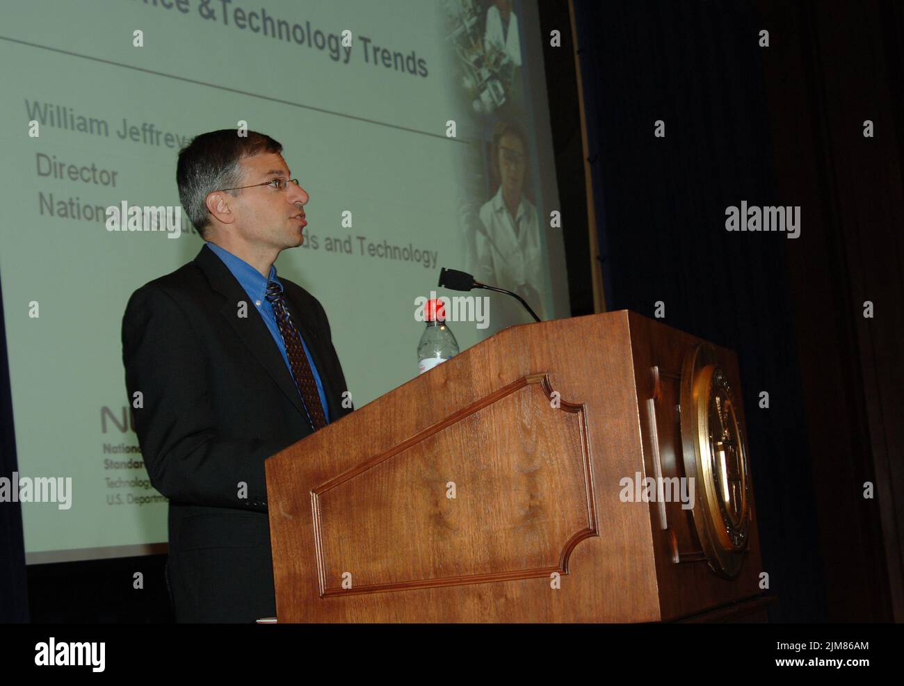 Advanced manufacturing institute hi-res stock photography and images ...