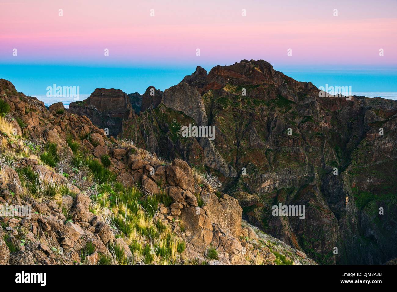 Mountain landscape madeira dawn hi-res stock photography and images - Alamy