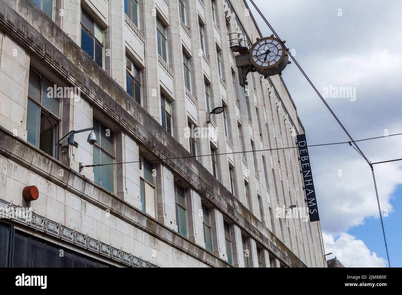 Debenhams manchester hi-res stock photography and images - Alamy