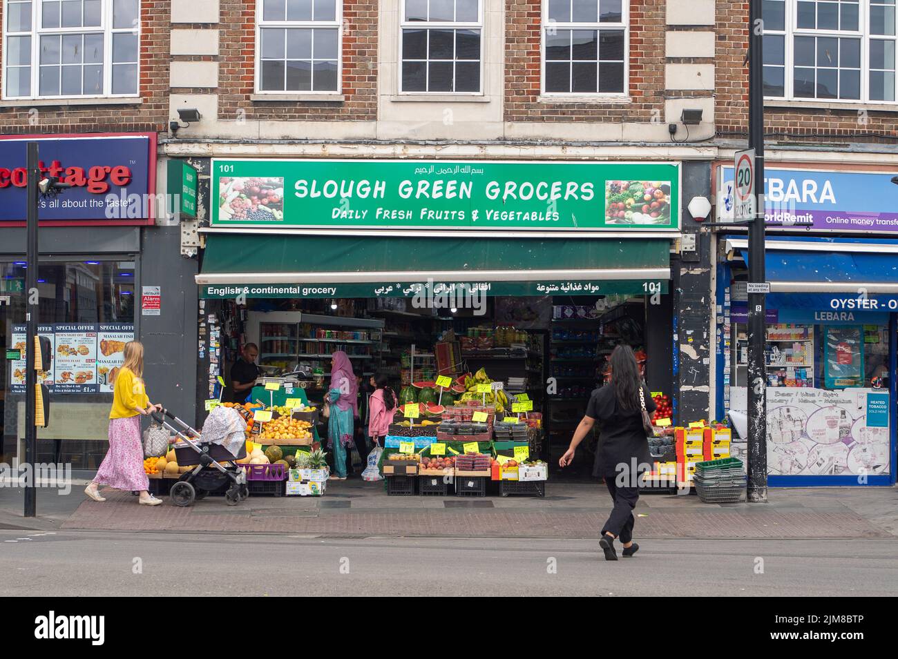 Now living in slough hi-res stock photography and images - Alamy