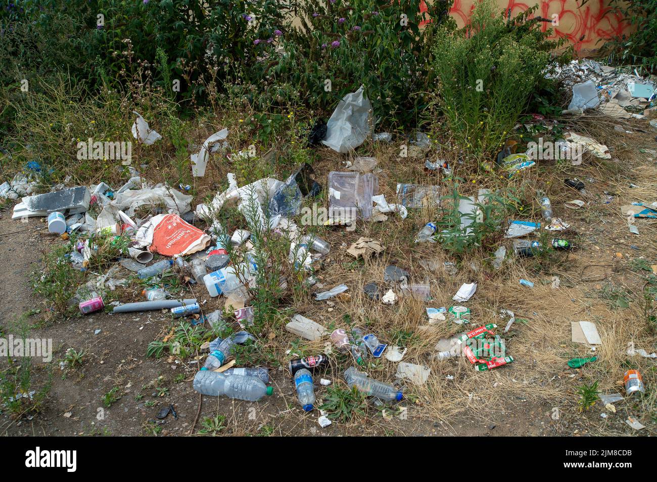 Slough Berkshire Uk 4th August 2022 Fly Tipping In Slough
