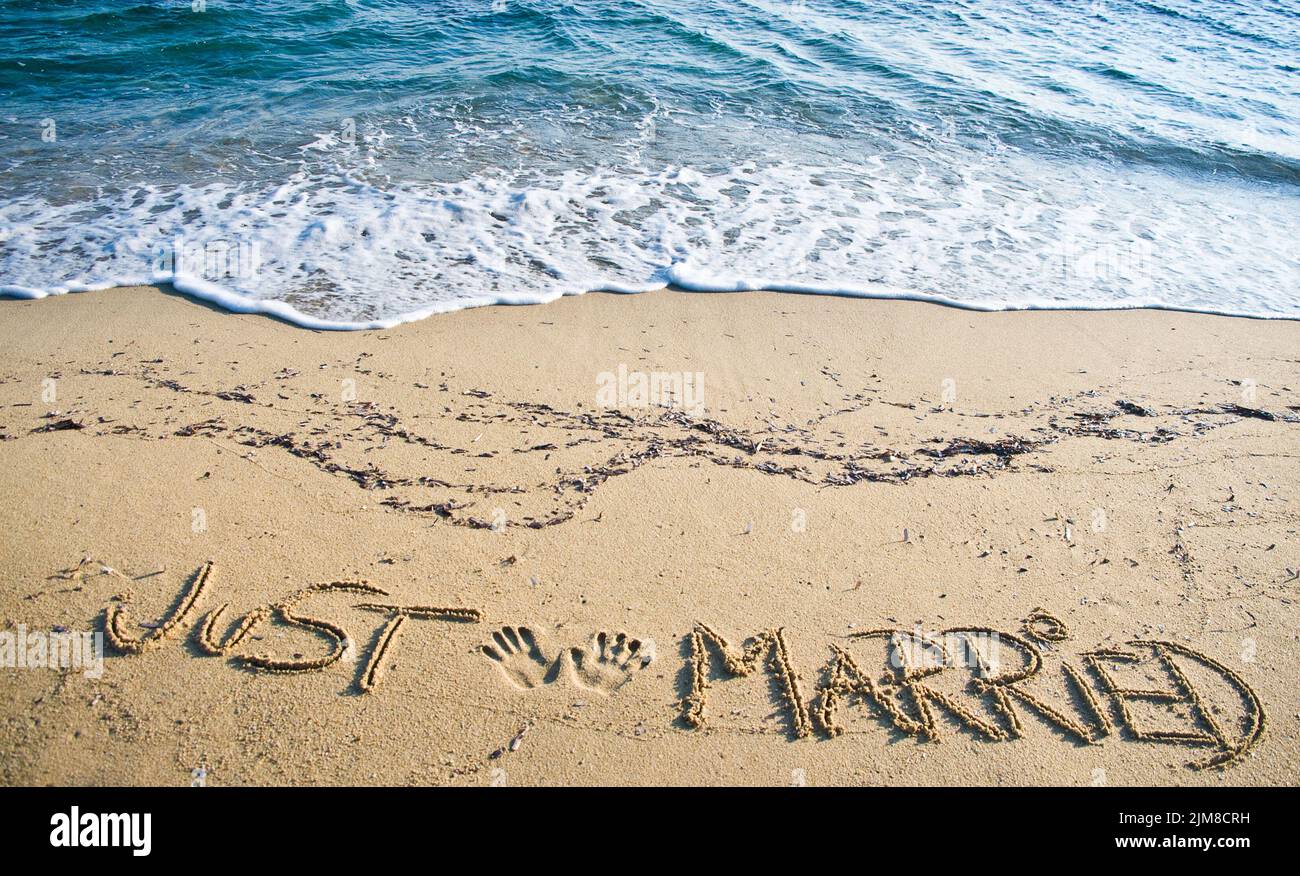 Love hand written word hi-res stock photography and images - Alamy