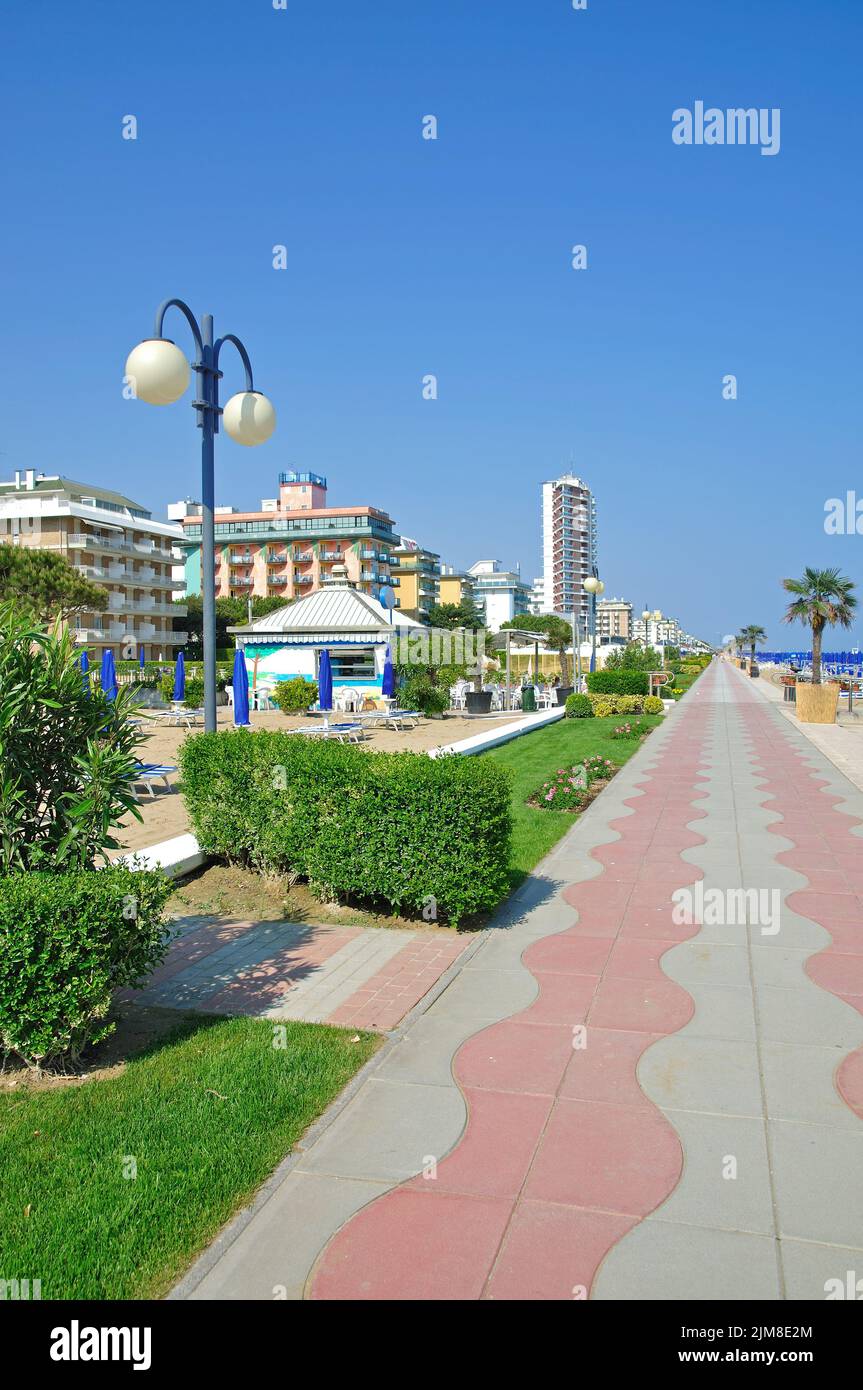 Lido di jesolo beach hi-res stock photography and images - Alamy