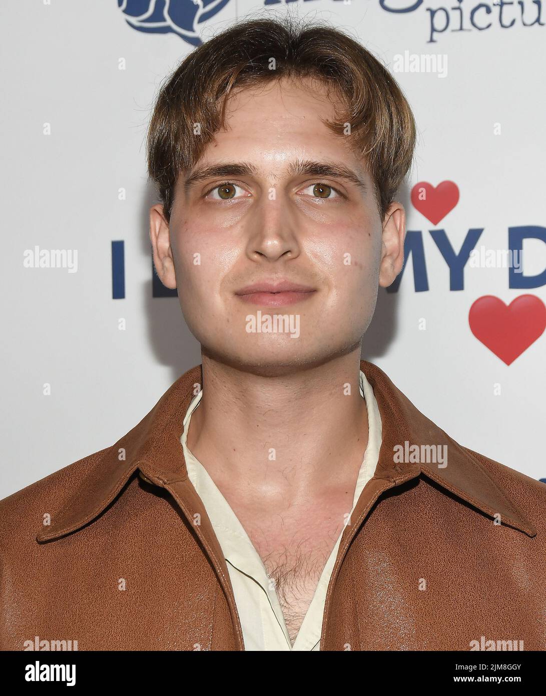 Los Angeles, USA. 04th Aug, 2022. Andrew Lowe arrives at the I LOVE MY DAD Premiere held at the ...