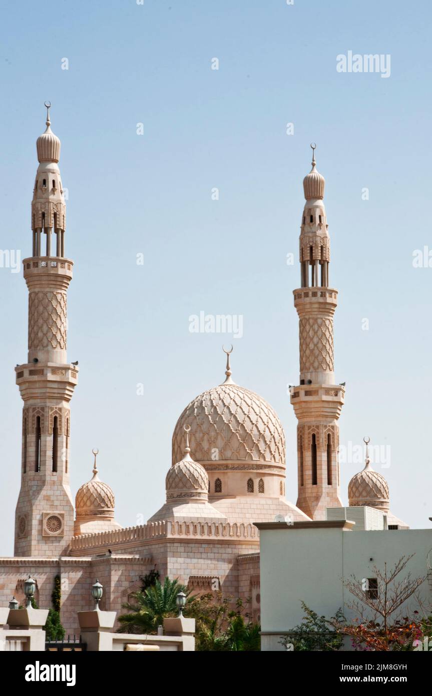 Modern mosque minaret symbol hi-res stock photography and images - Alamy