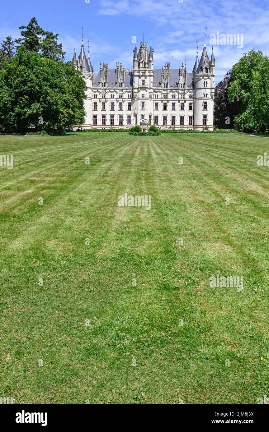 Chateau de challain hi-res stock photography and images - Alamy