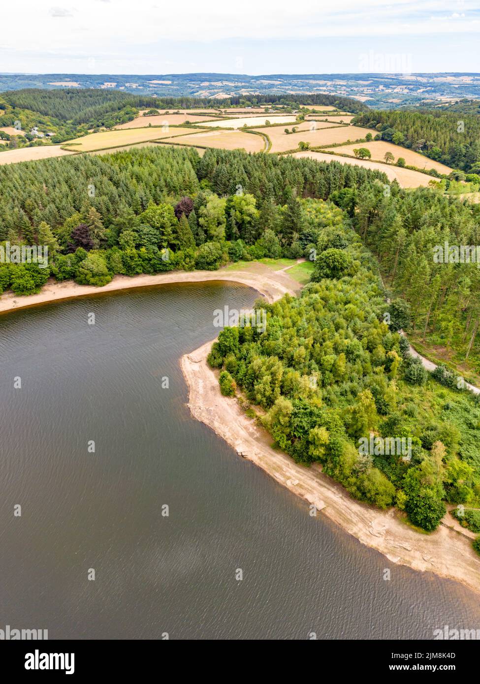 Newton Abbot, UK. 04th Aug, 2022. Water levels are low at the Kennick ...