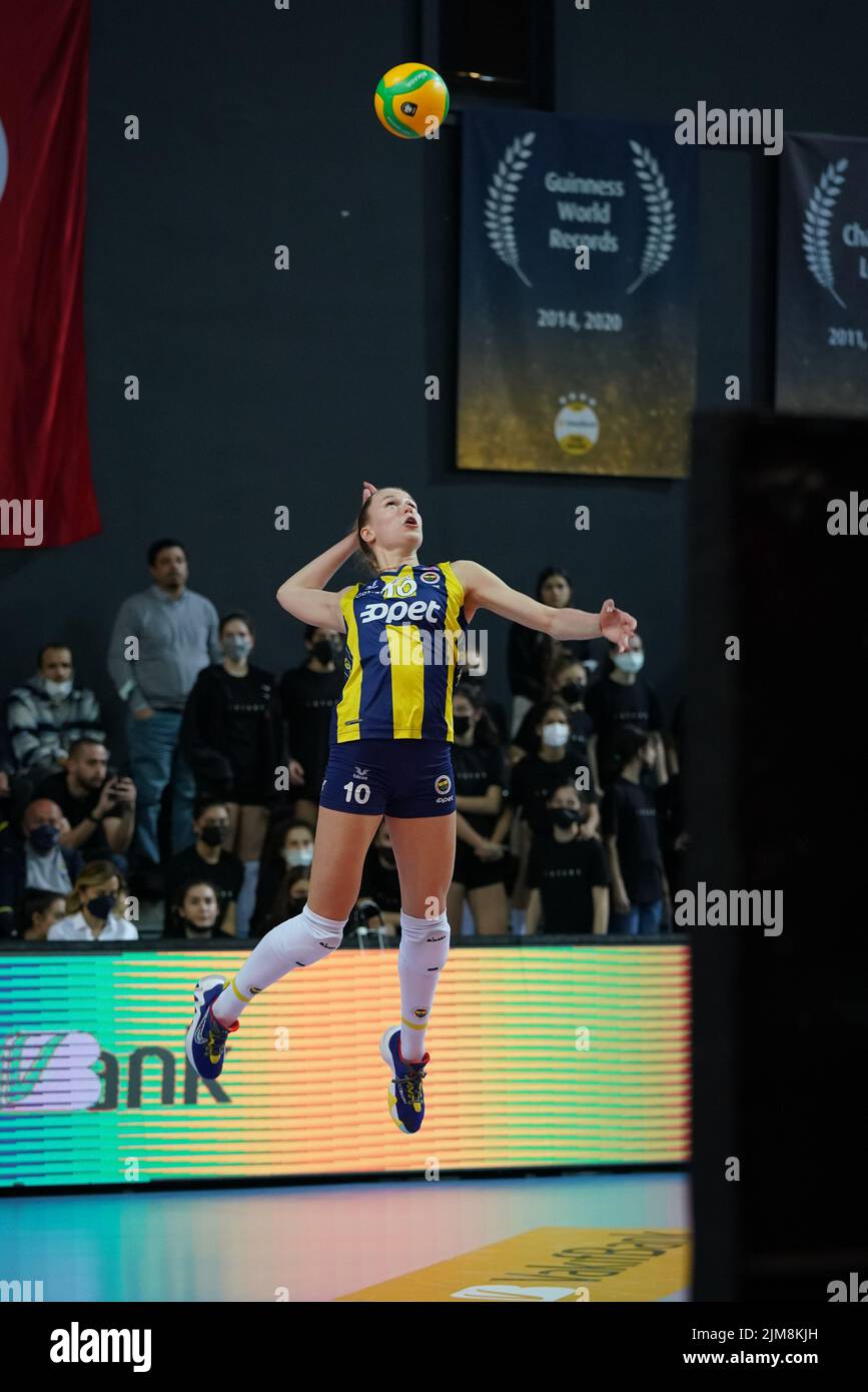 ISTANBUL, TURKEY - MARCH 31, 2022: Arina Fedorovtseva serves during ...