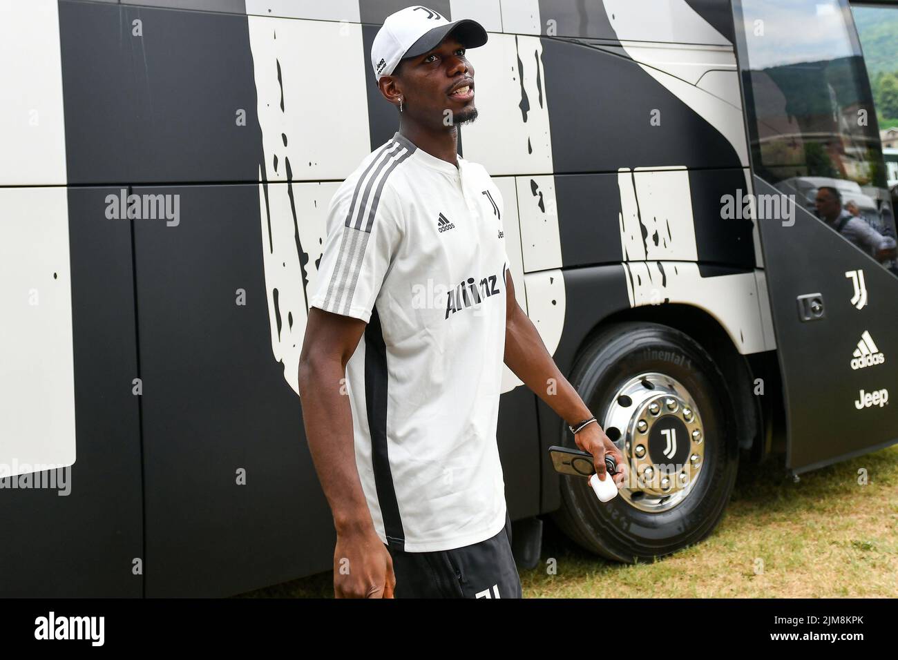 Paul pogba juventus 2022 hi-res stock photography and images - Alamy