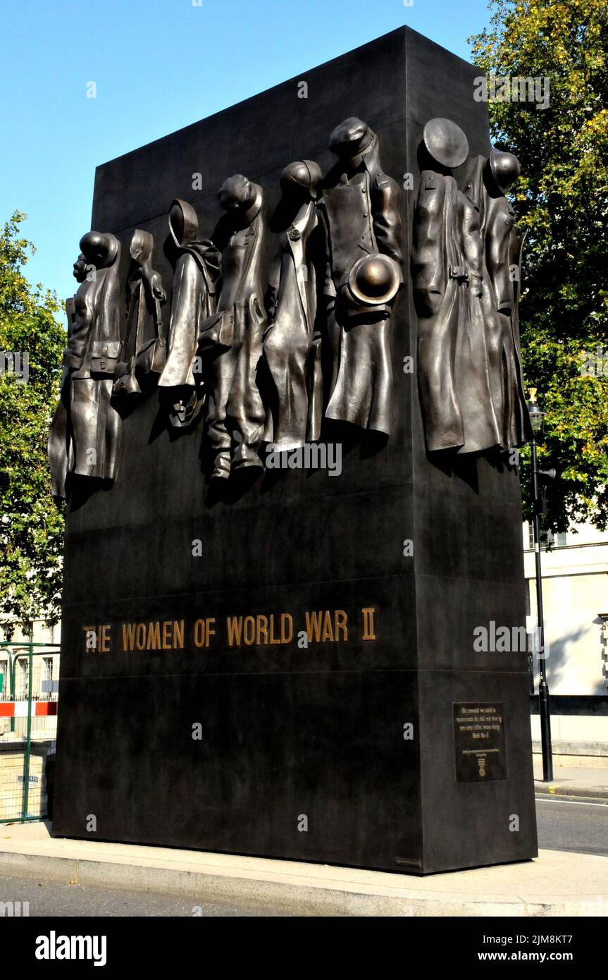 Ww2 women hi-res stock photography and images - Alamy