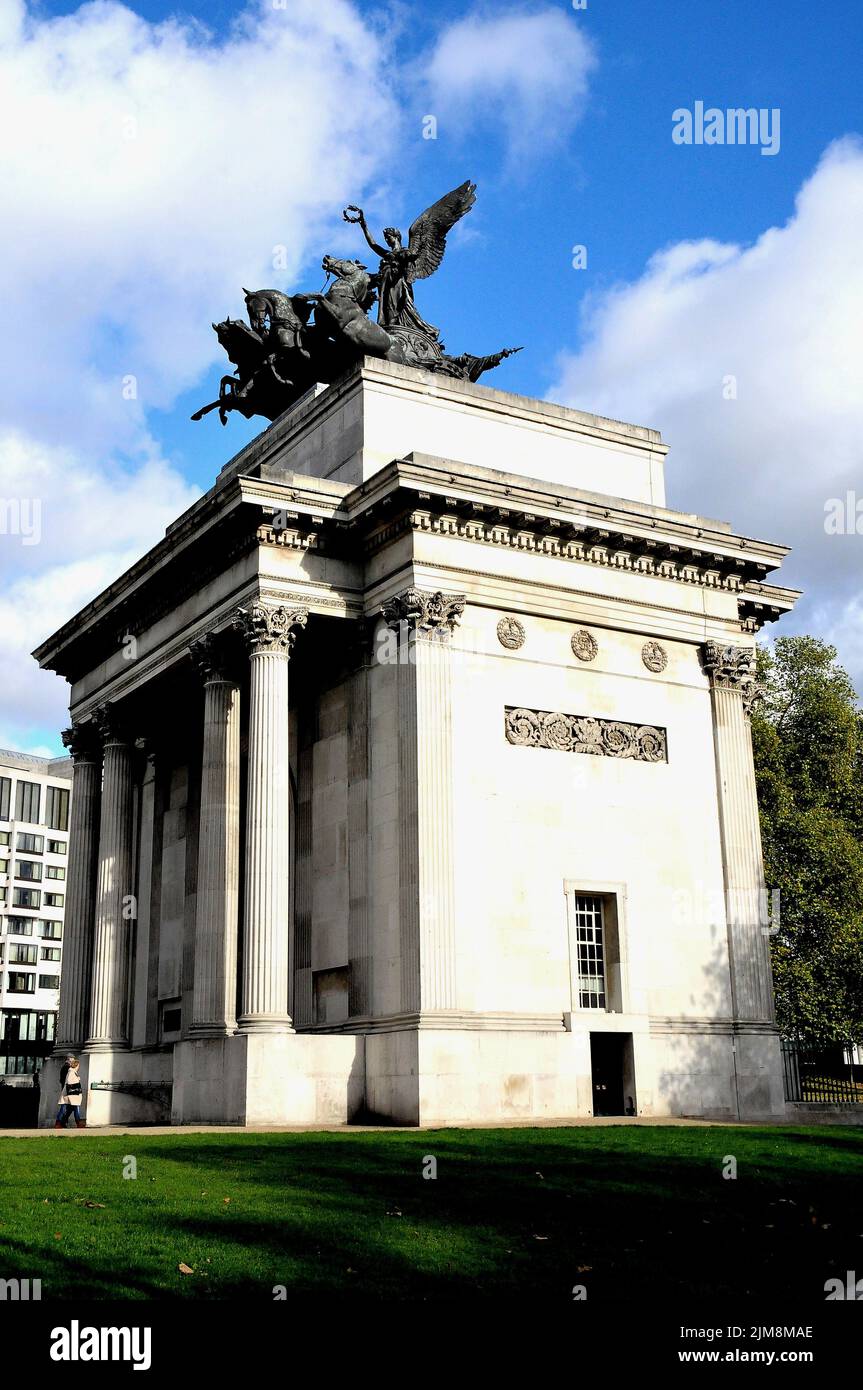 Largest arch at park hi-res stock photography and images - Alamy