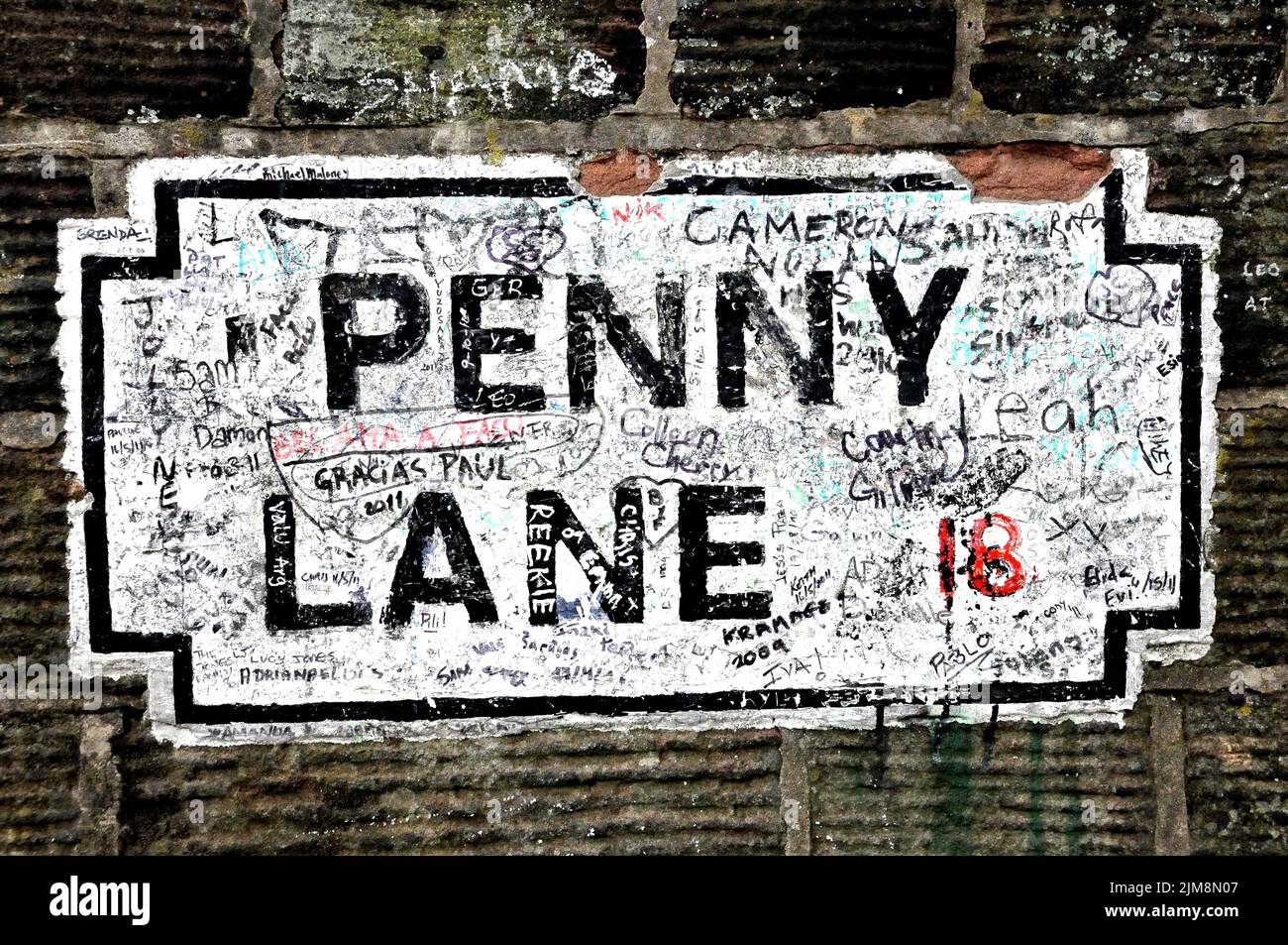 Original penny lane sign hi-res stock photography and images - Alamy