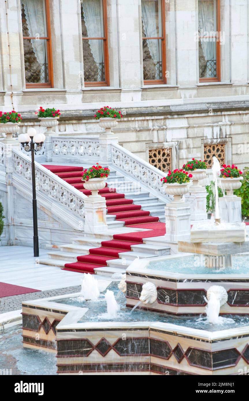 Ciragan sarayi hi-res stock photography and images - Alamy