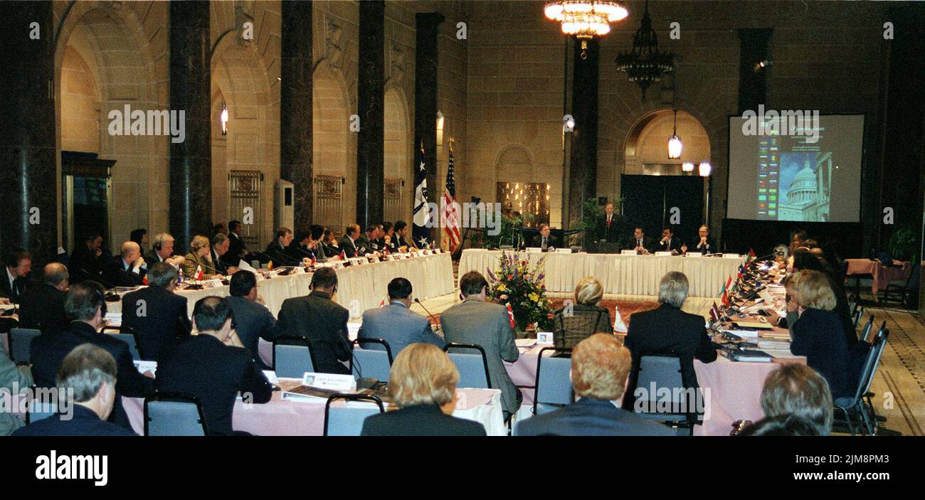 Office of the Secretary - SECRETARY DONALD EVANS VIDEO AMERICAN JOBS ...