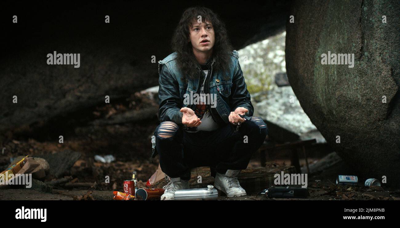 Joseph quinn in stranger things hi-res stock photography and images - Alamy