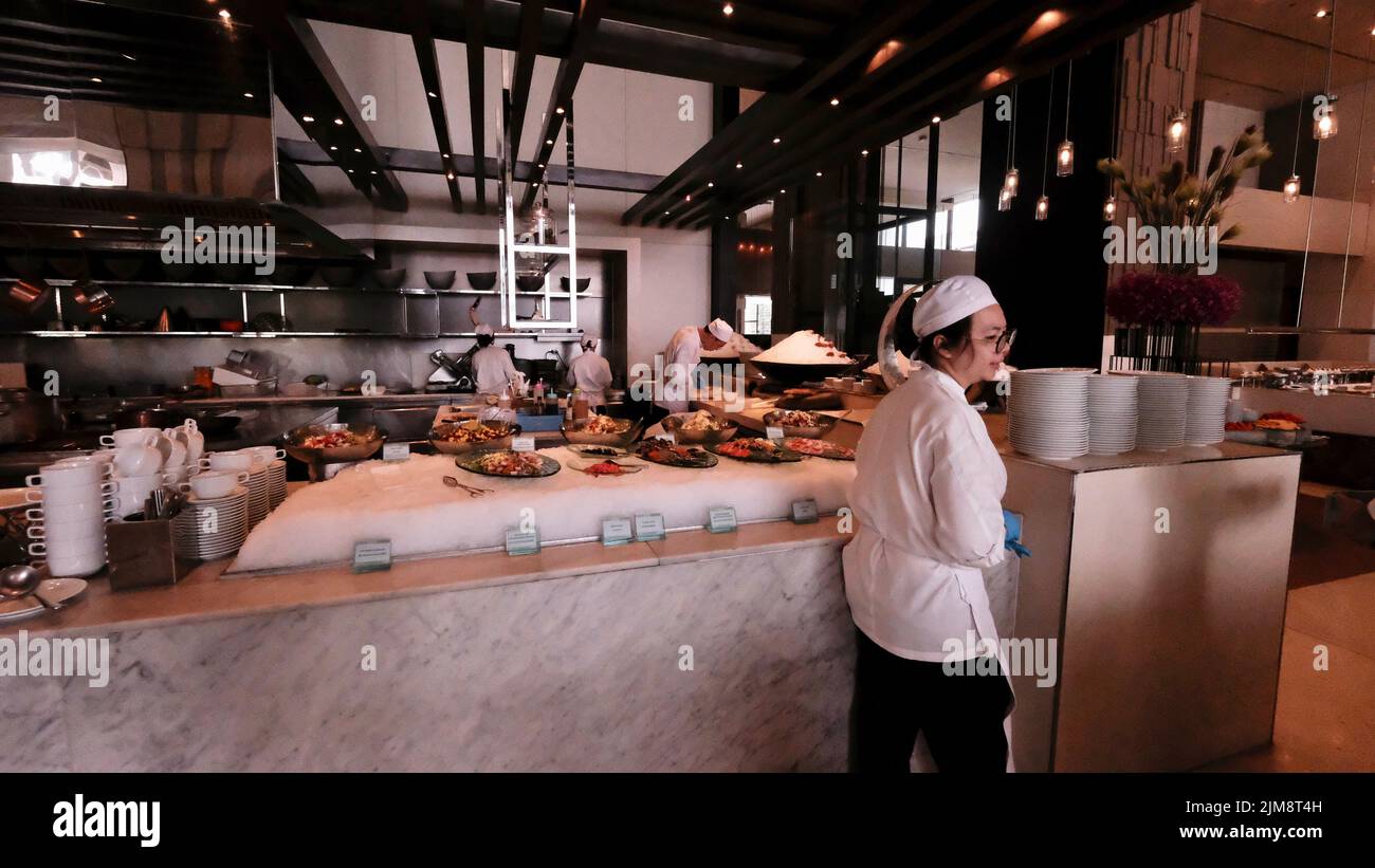 Marriott Marquis Queen's Park Upscale Lunch Buffet Bangkok Stock Photo ...
