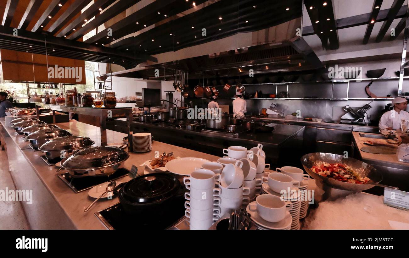 Marriott Marquis Queen's Park Upscale Lunch Buffet Bangkok Stock Photo ...