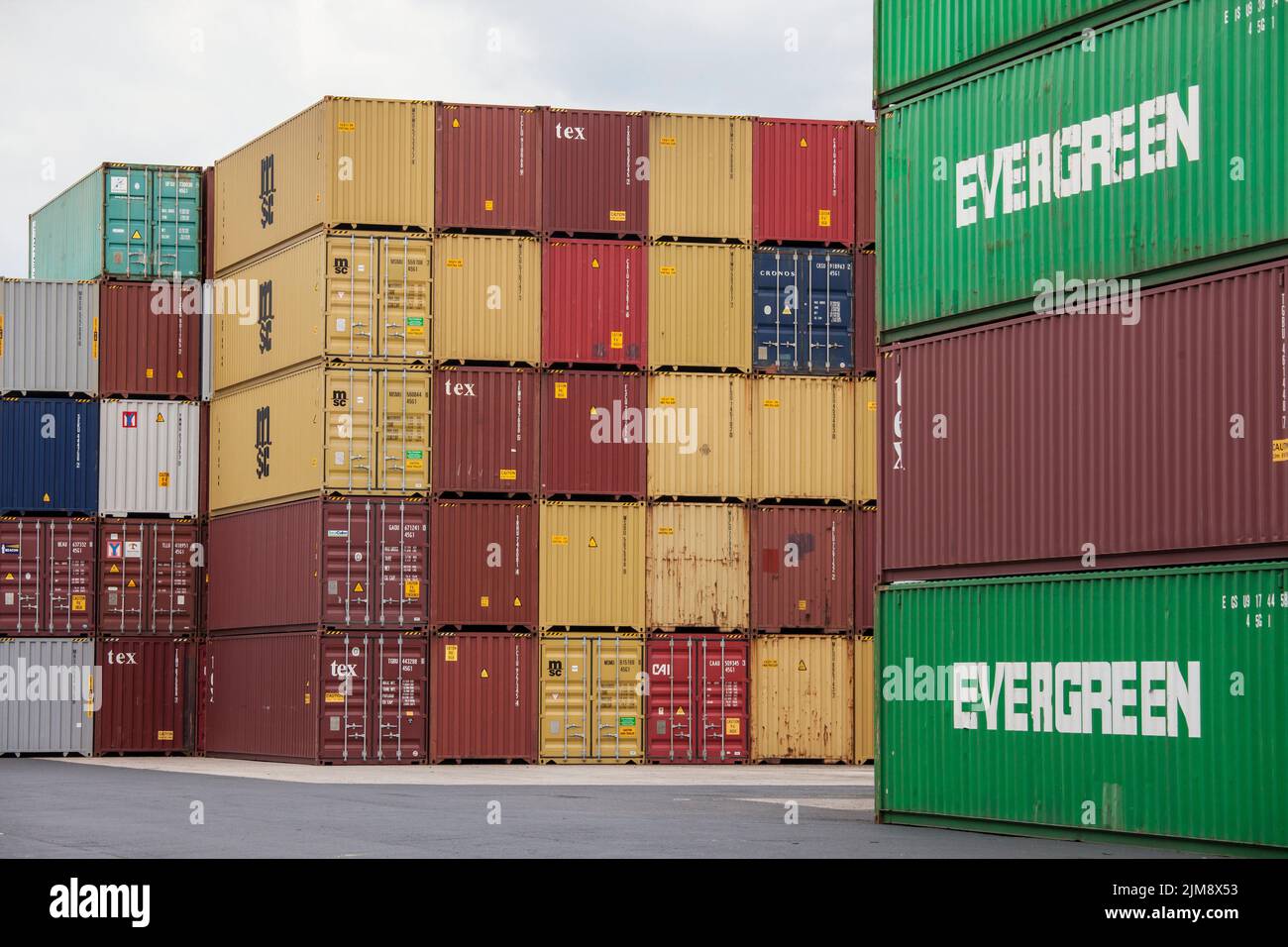 the container terminal of the Rhine port in the town district Niehl ...