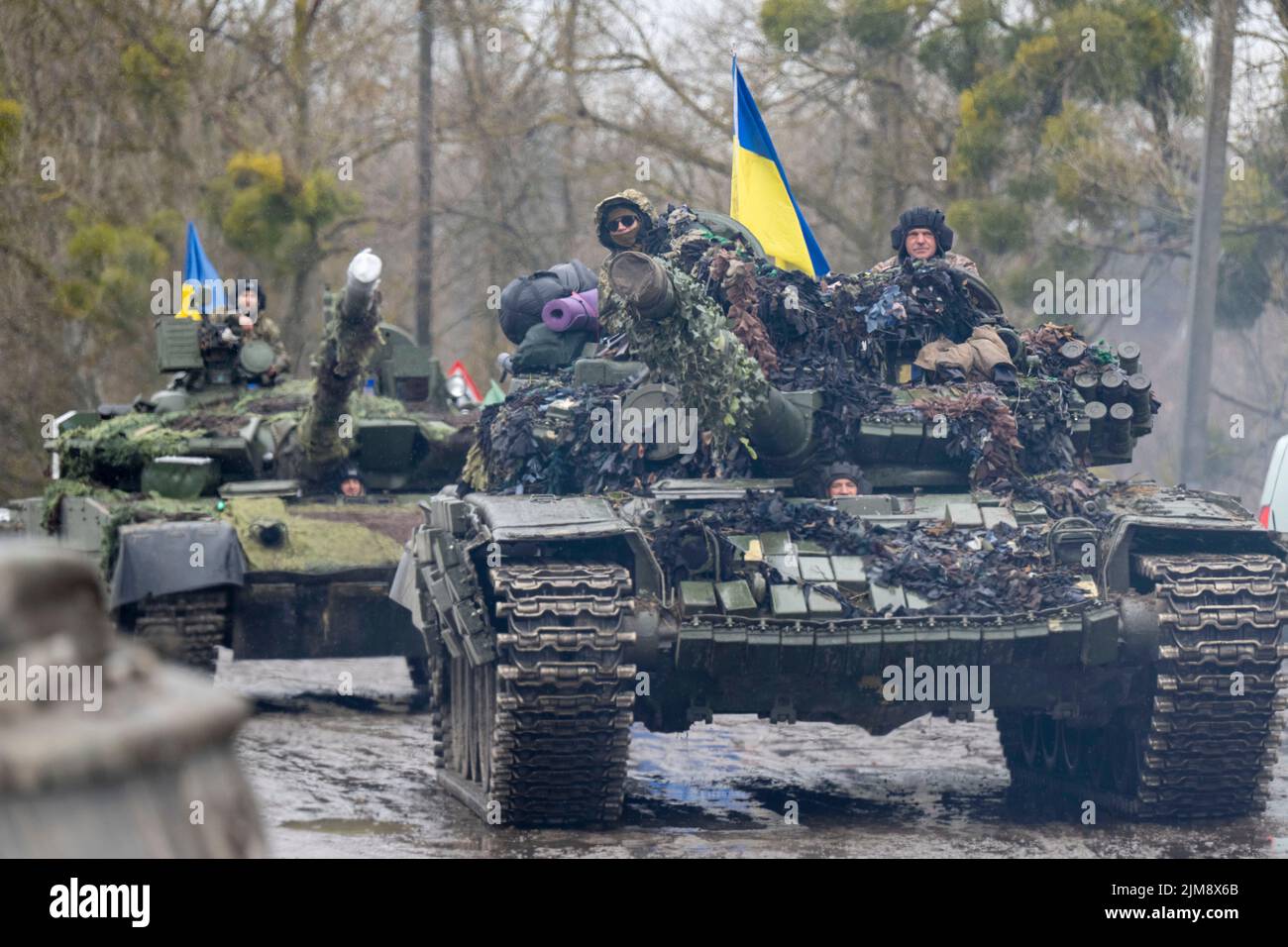 , Ukraine. Pic Shows Ukranian tanks and armour on the move today acroos ...