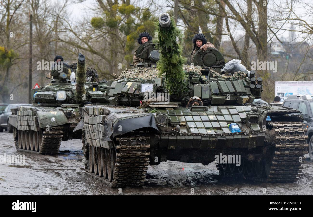, Ukraine. Pic Shows Ukranian tanks and armour on the move today acroos ...