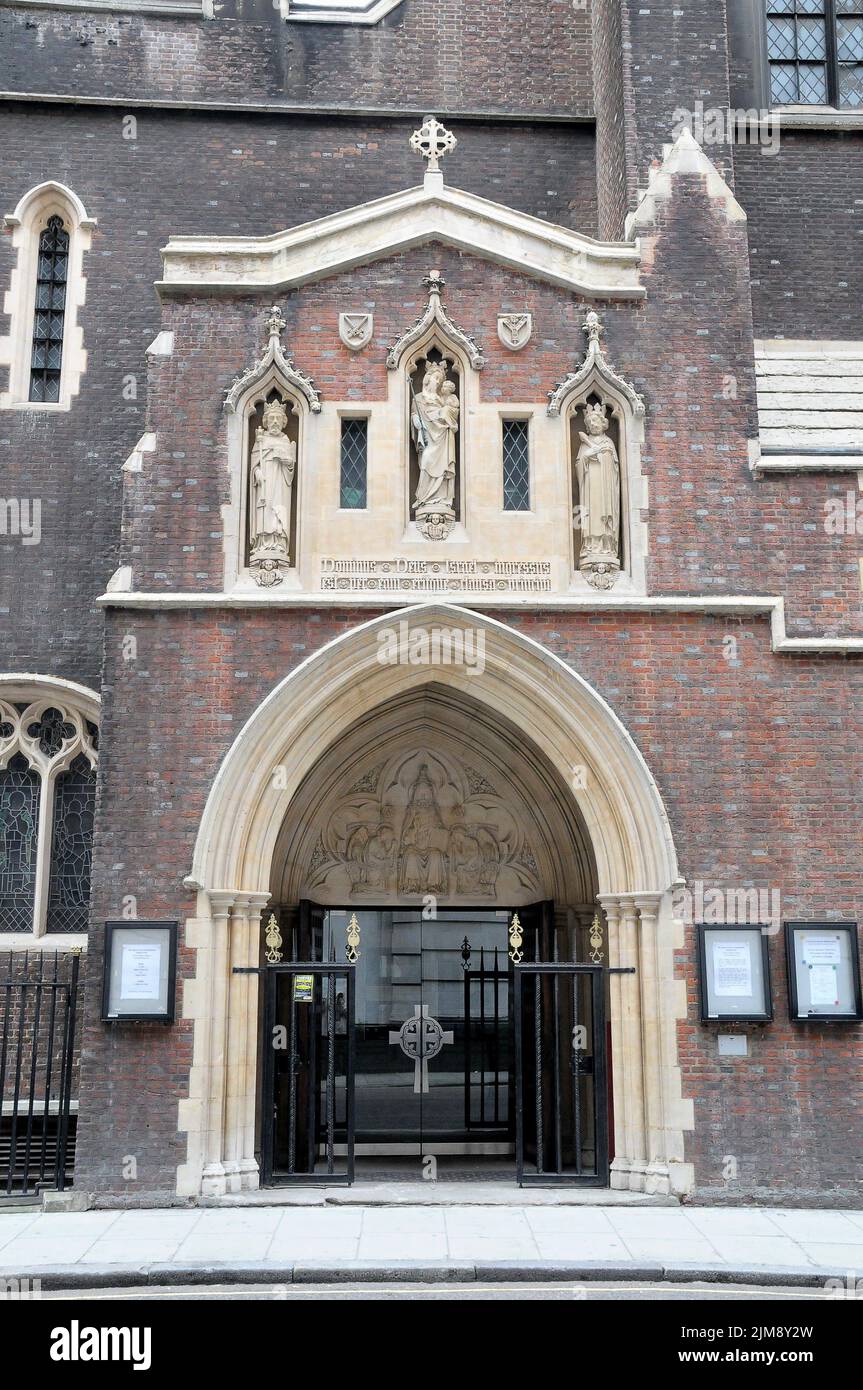Church of Annunciation London Stock Photo - Alamy