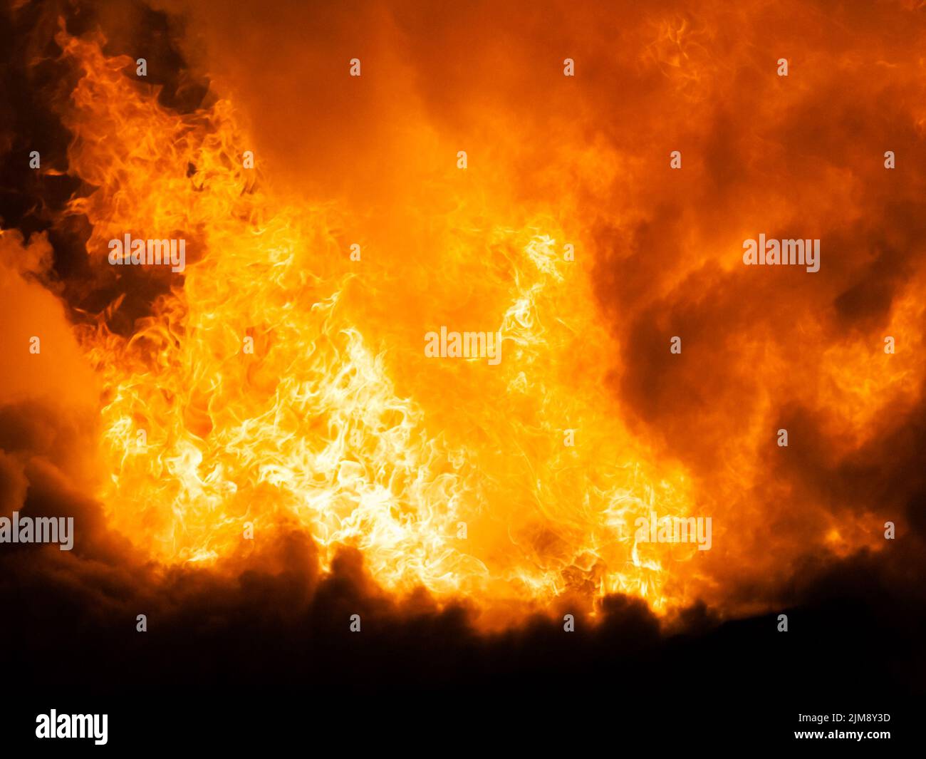 Burning fire flame on wooden house roof Stock Photo - Alamy