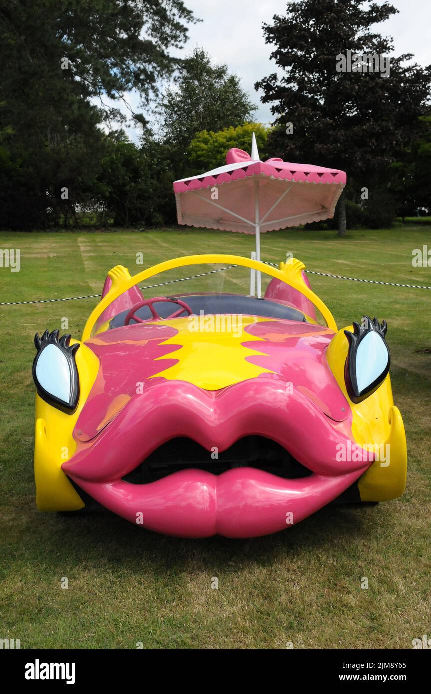 23people animals hi-res stock photography and images - Alamy