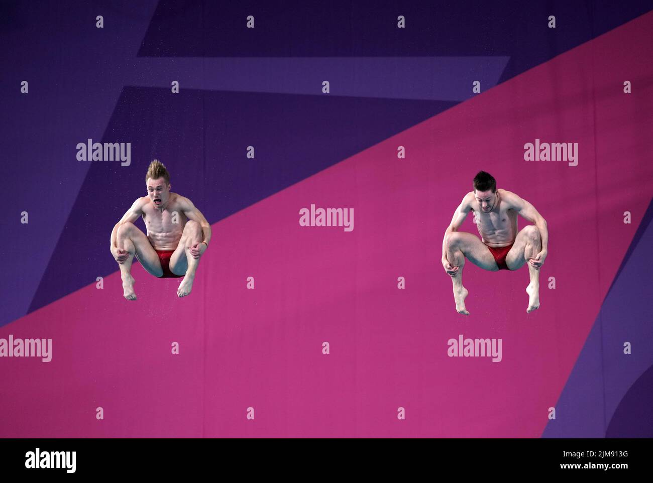 England's Anthony Harding and Jack Laugher during the Men's ...