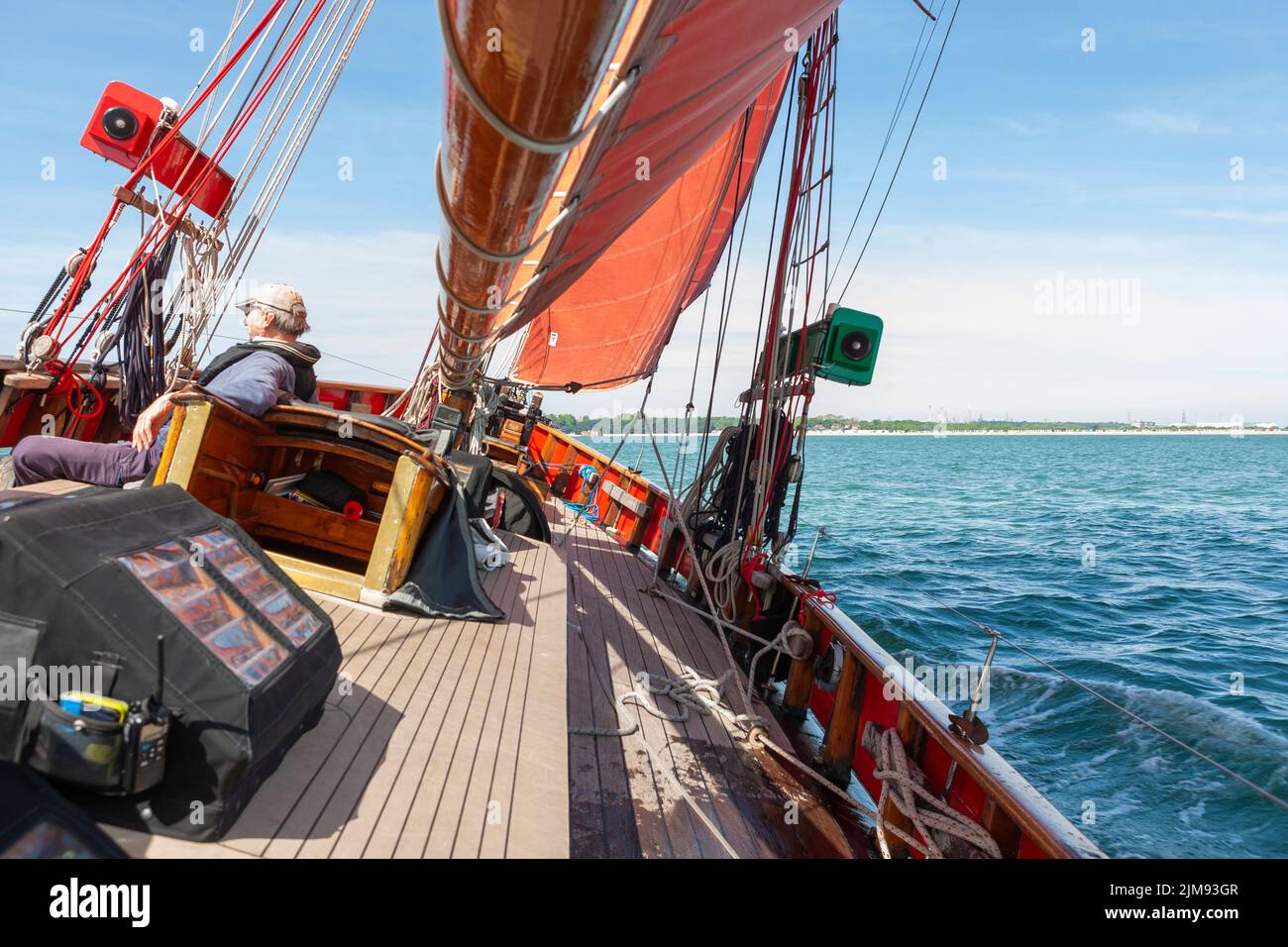 Sailing aboard the traditional gaff cutter "Jolie Brise": Solent ...