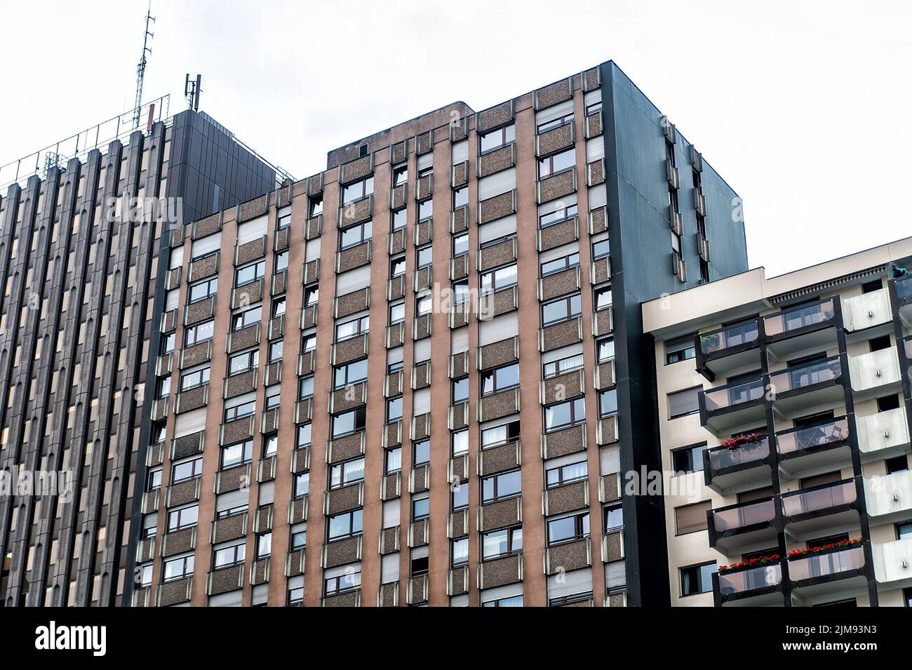 Modern housing development tall buildings hi-res stock photography and ...