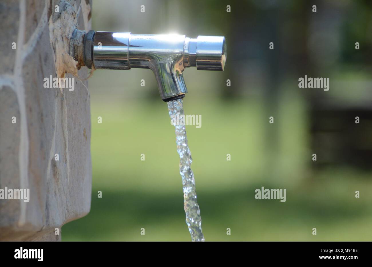 public faucet with drinking water in a public park Stock Photo - Alamy