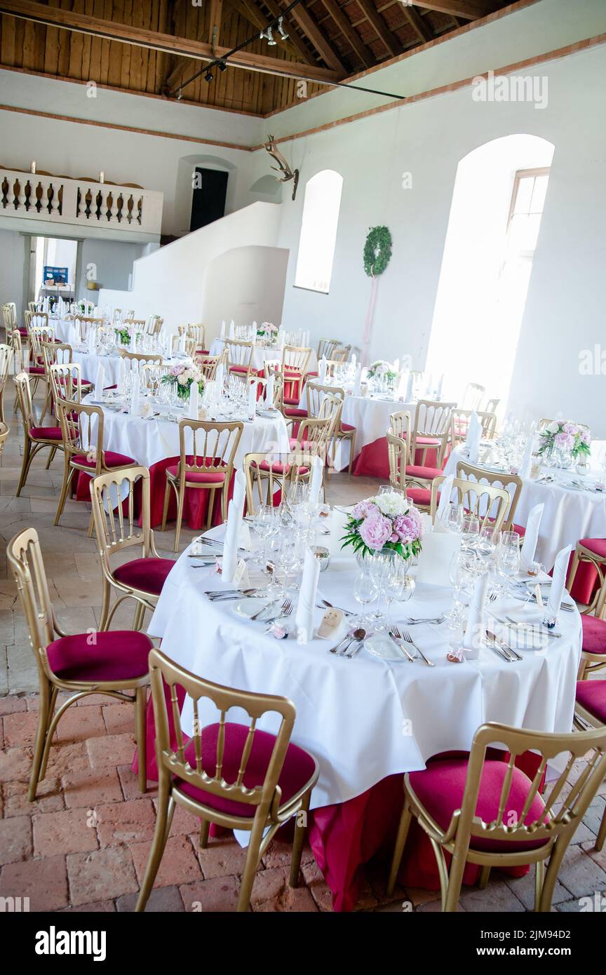 Banquet room hi-res stock photography and images - Alamy