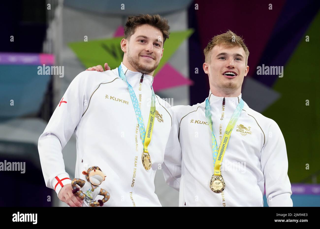 England's Anthony Harding and Jack Laugher with their Gold medals won ...