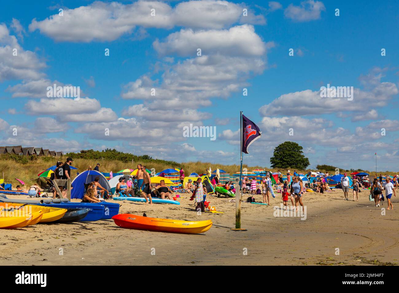 Knoll beach, Studland, Dorset UK. 5th August 2022. UK weather: warm and ...