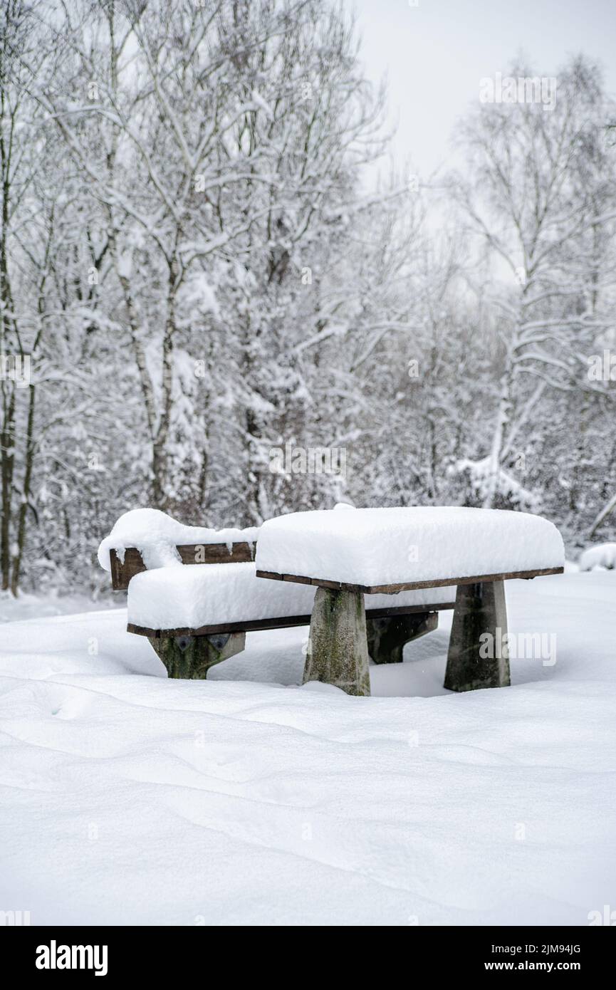 Snowy area hi-res stock photography and images - Alamy