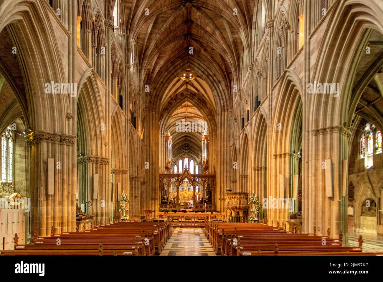 Interior worcester cathedral hi-res stock photography and images - Alamy