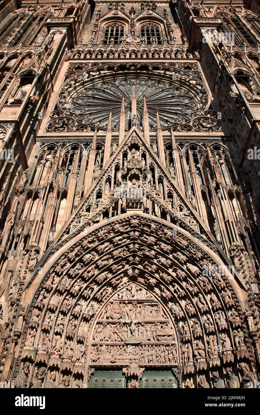 Details of the Cathedral facade, Strasbourg, France Stock Photo - Alamy