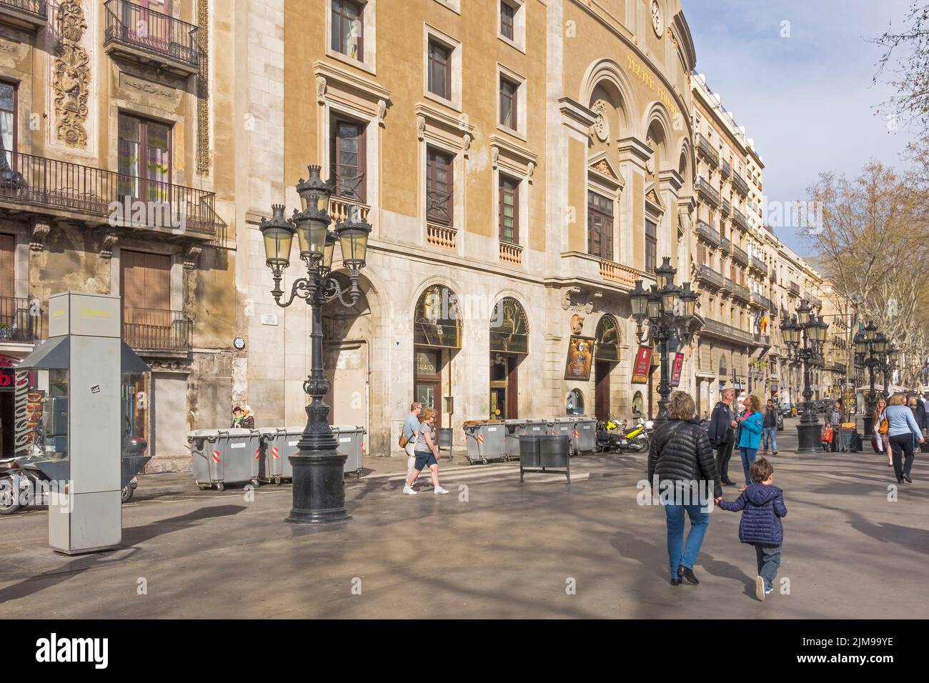 People Wandering Along La Rambla Barelona Cataluny Stock Photo - Alamy