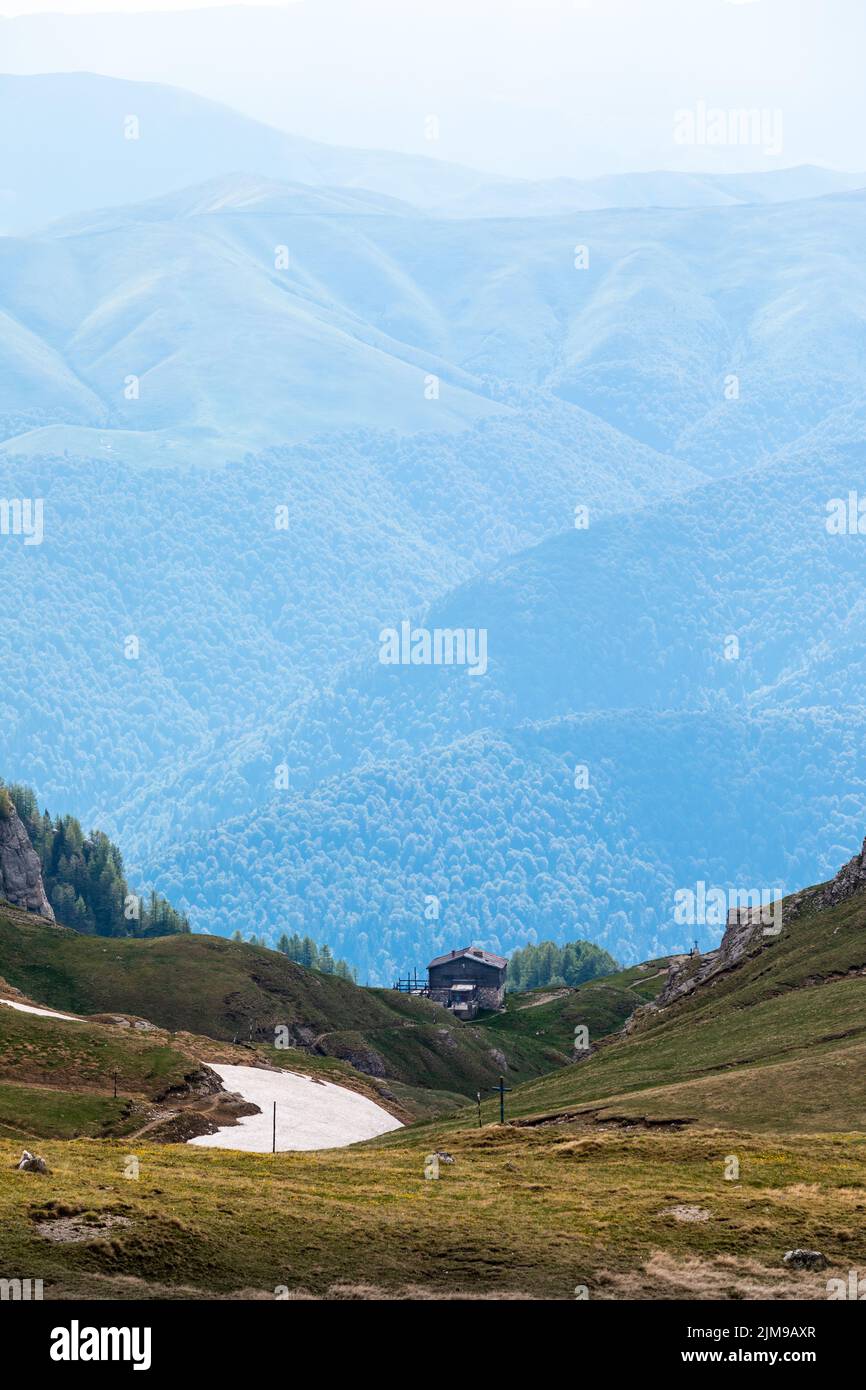 Bucegi Natural Park plateau, Romania Stock Photo - Alamy