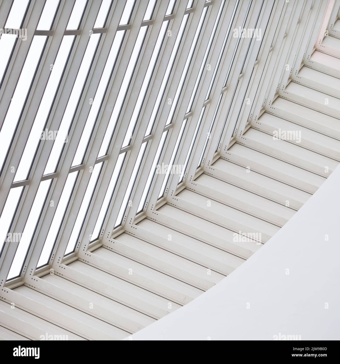 Corporate atrium hi-res stock photography and images - Alamy