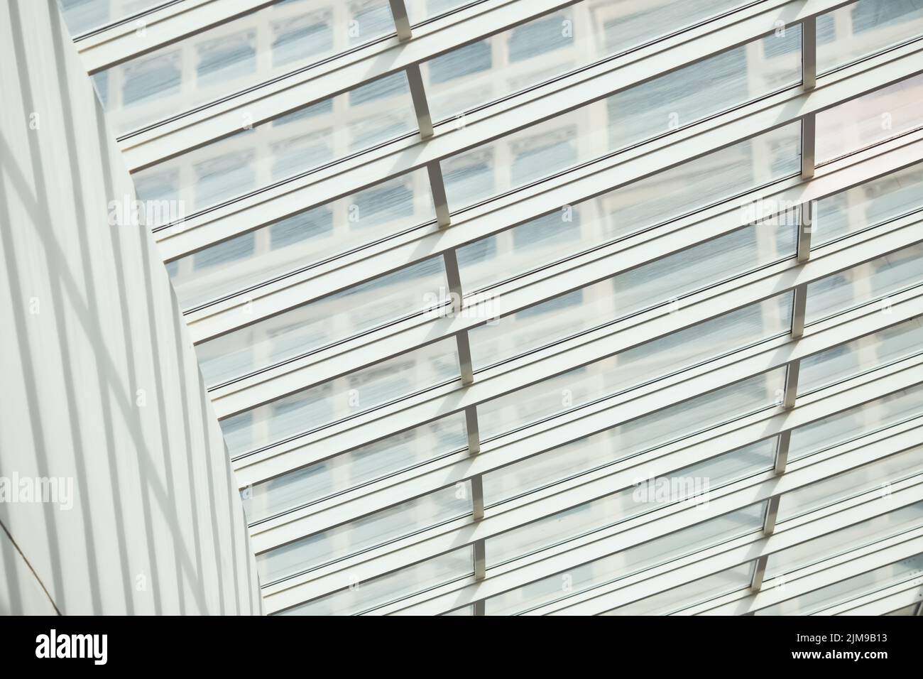 Windows atrium hi-res stock photography and images - Alamy