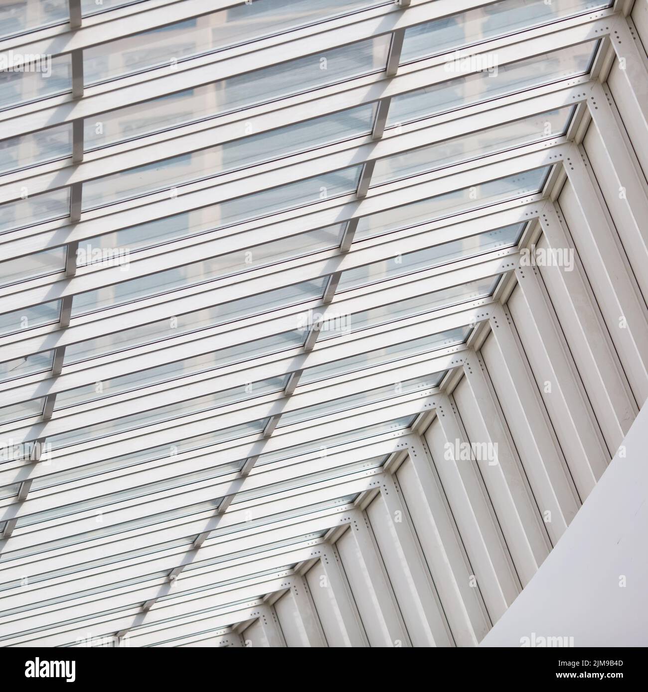 Atrium light hi-res stock photography and images - Alamy