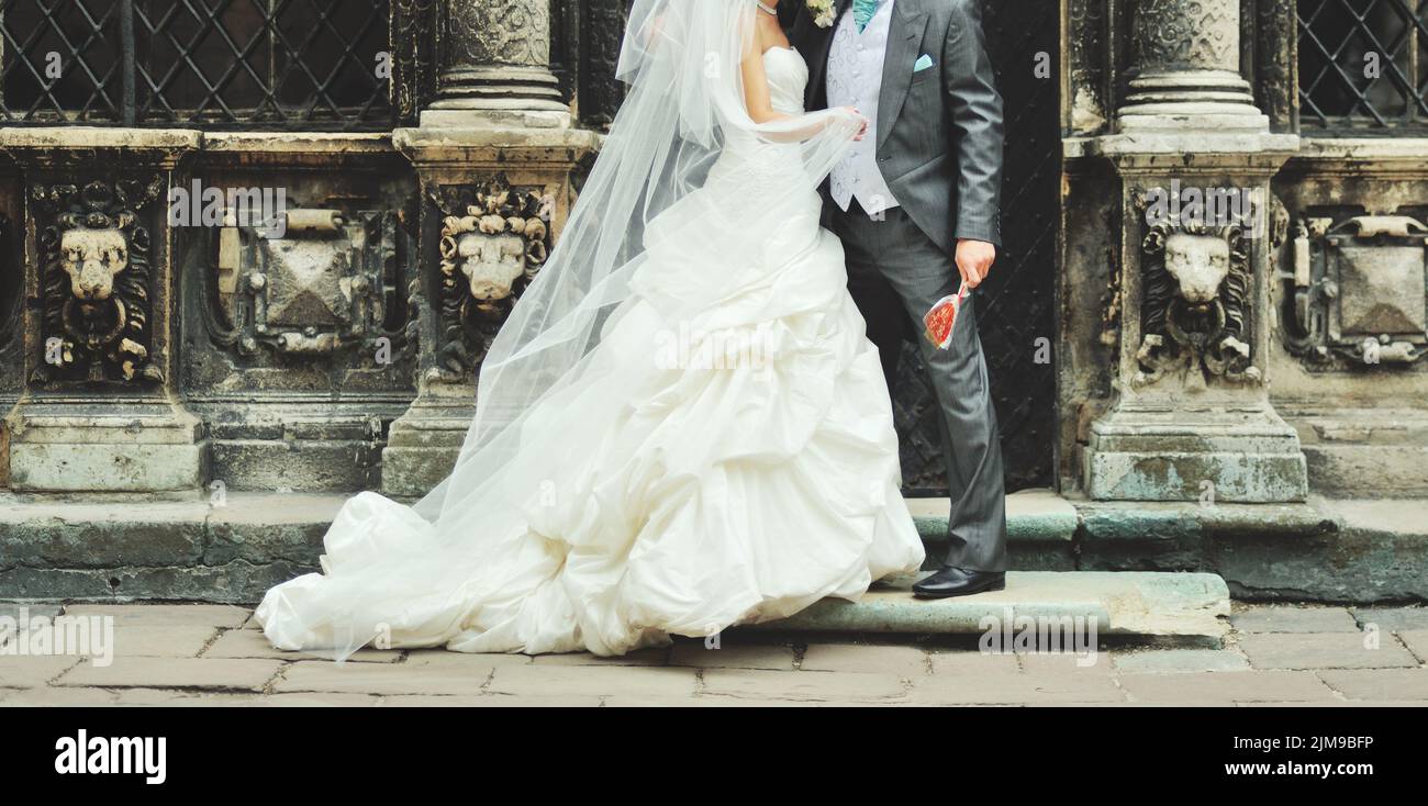 Heterosexual wedding hi-res stock photography and images - Alamy