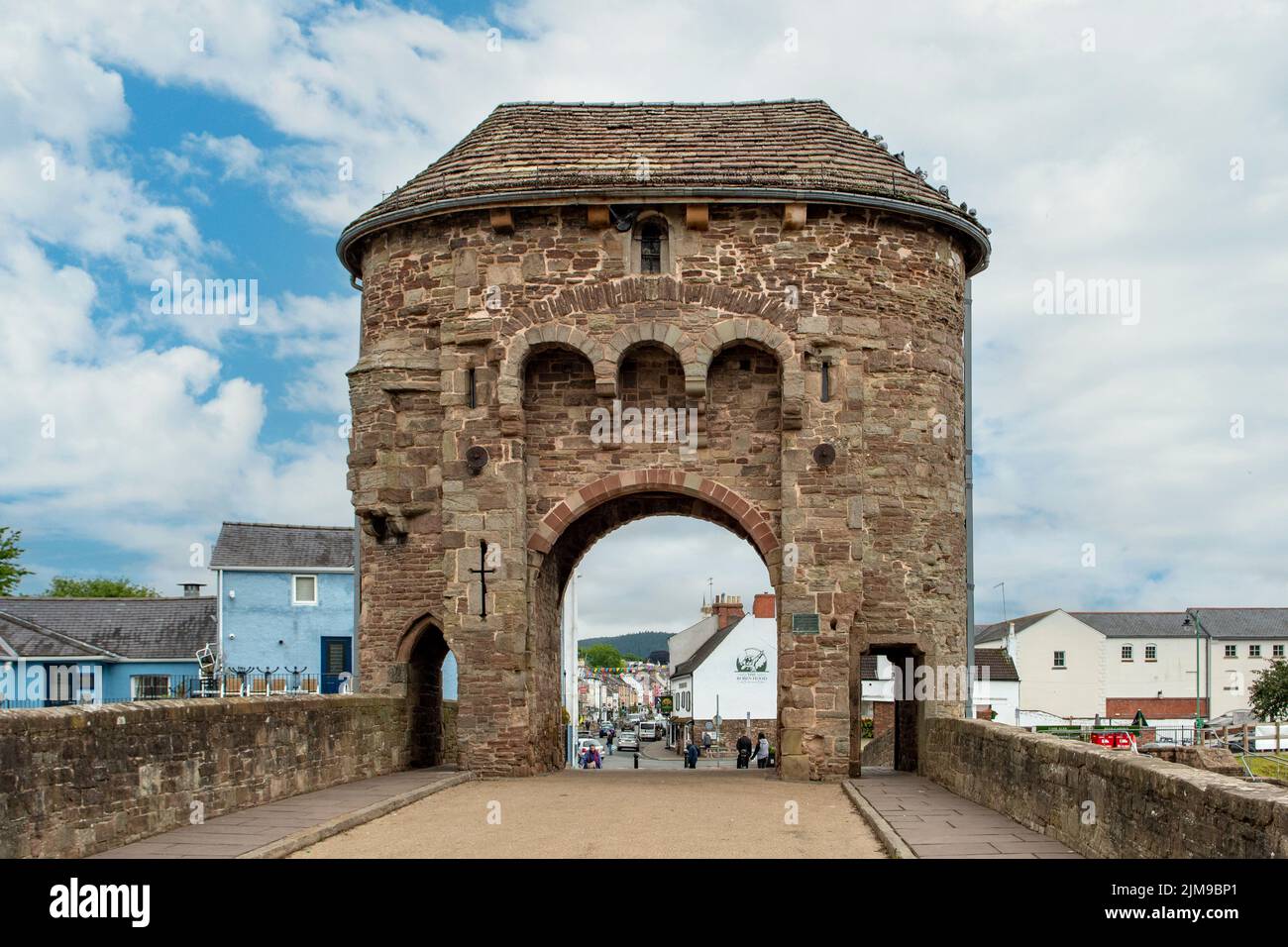 Monnow Bridge, Monmouth, Monmouthshire, Wales Stock Photo - Alamy