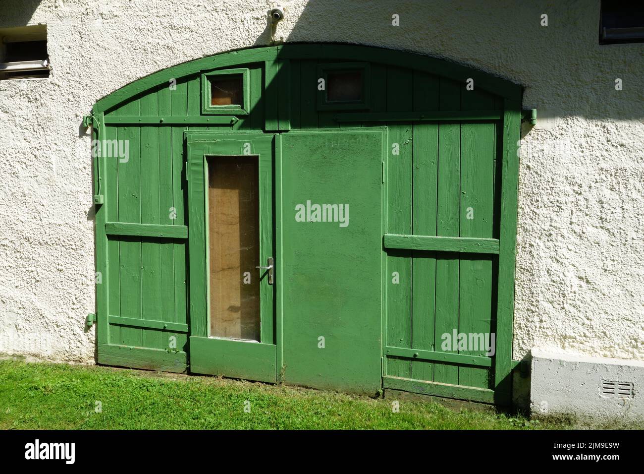 Side tower hi-res stock photography and images - Alamy