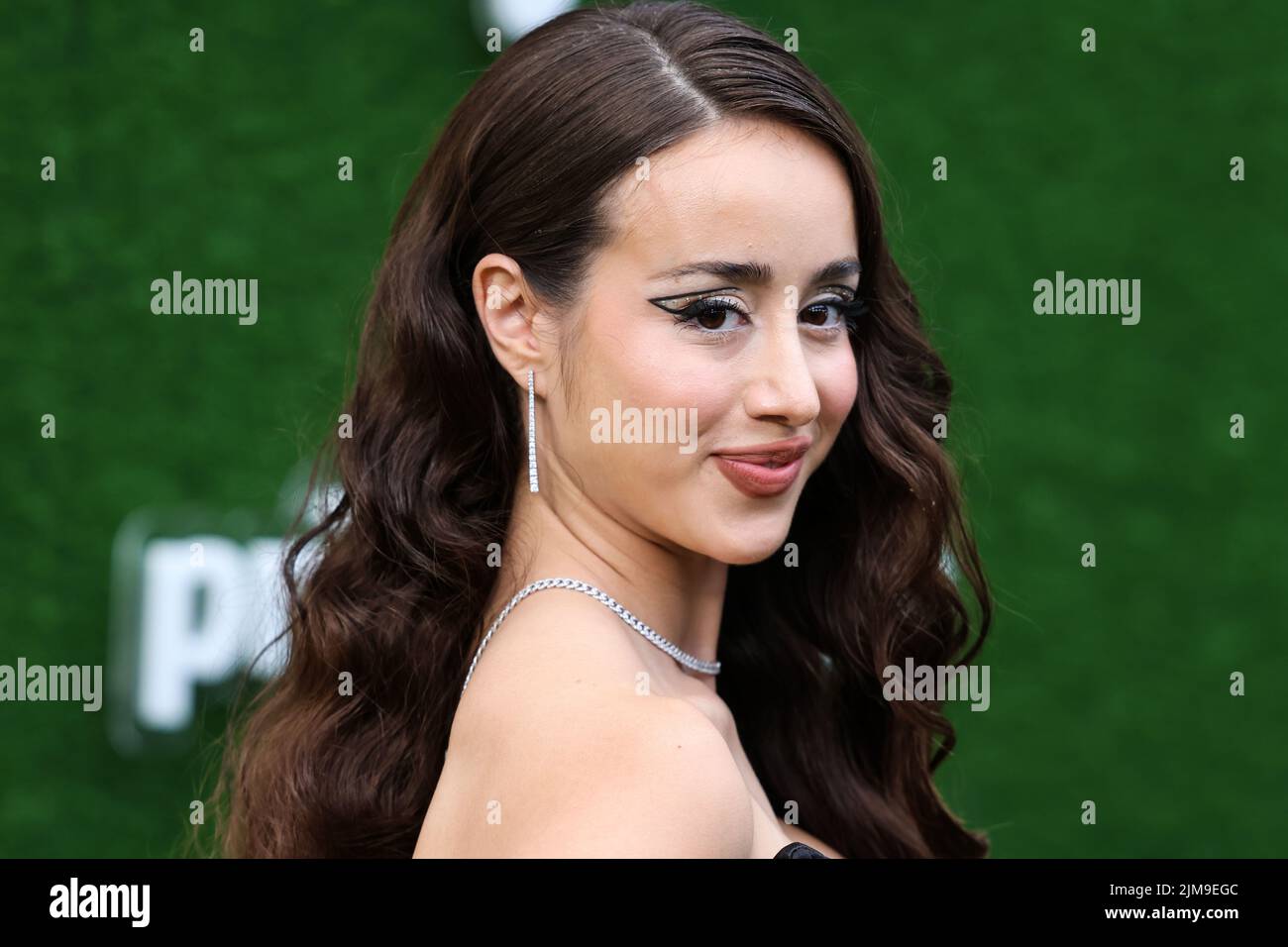 Cindy Vella's Instagram, Twitter & Facebook on IDCrawl