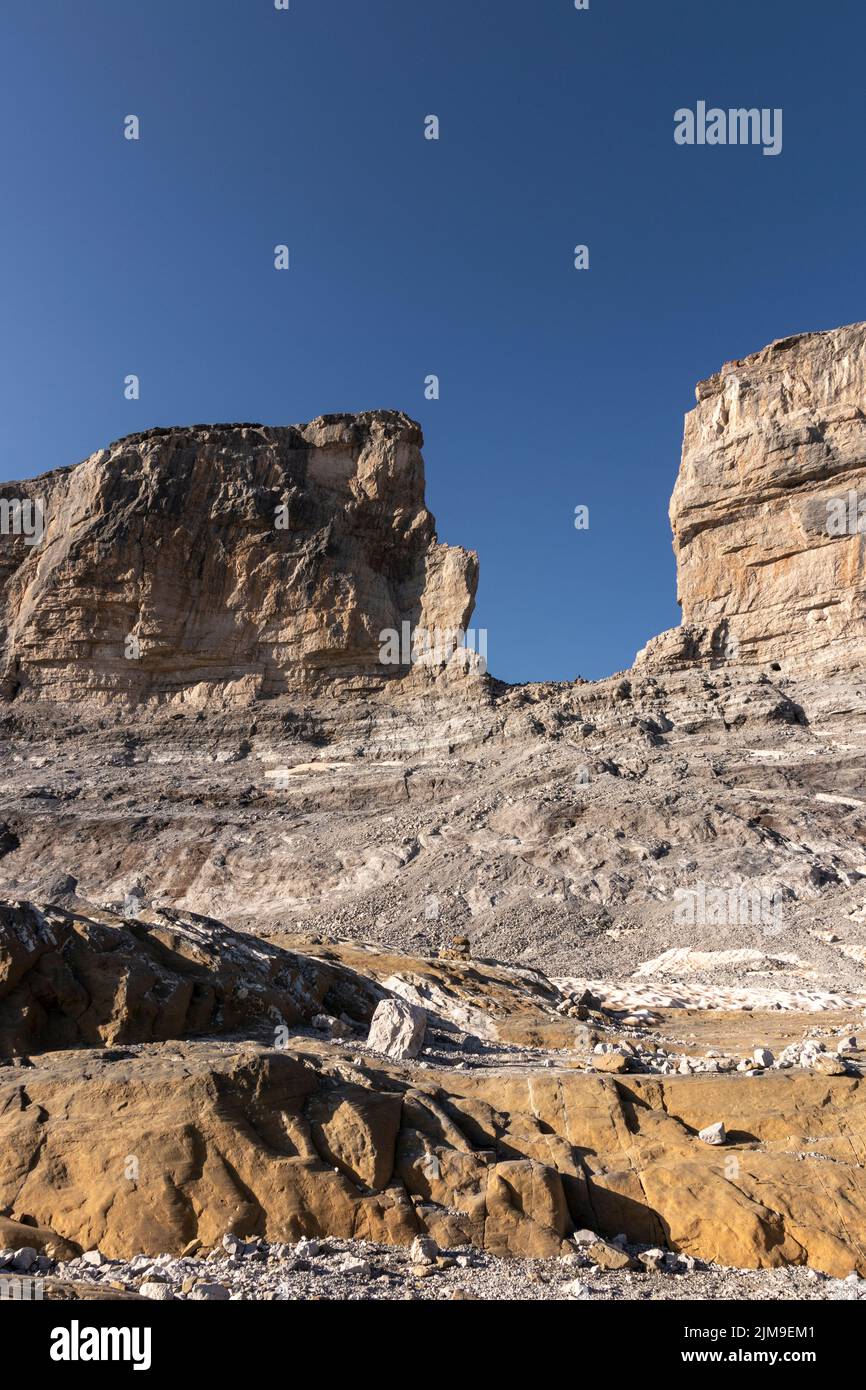 roland gap in the french pyrenees Stock Photo - Alamy