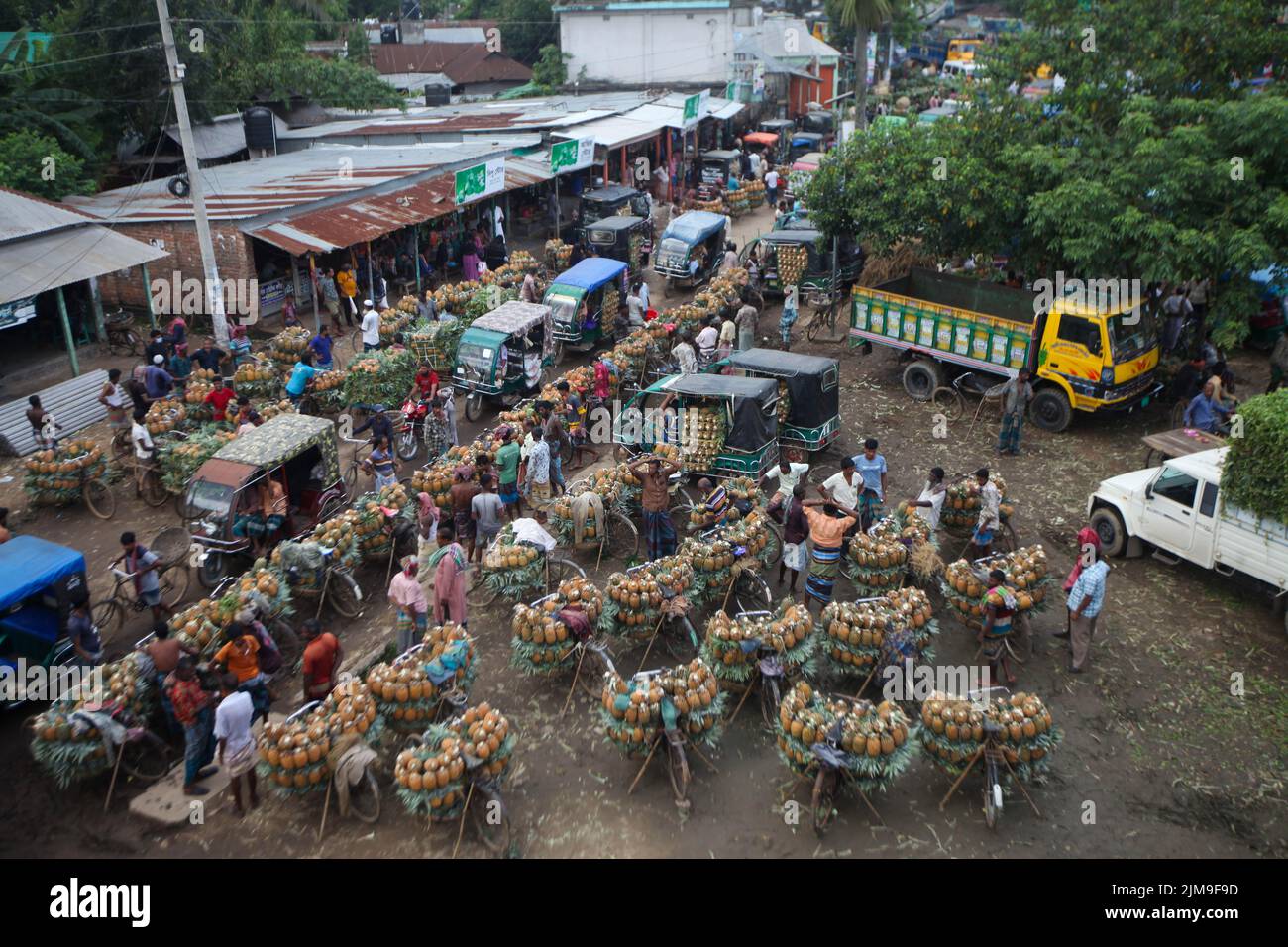 Dhaka, Dhaka, Bangladesh. 5th Aug, 2022. A aerial view of Madhupur ...